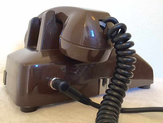 Circuitbent Telephone Microphone Effect For Vocals | Reverb Australia