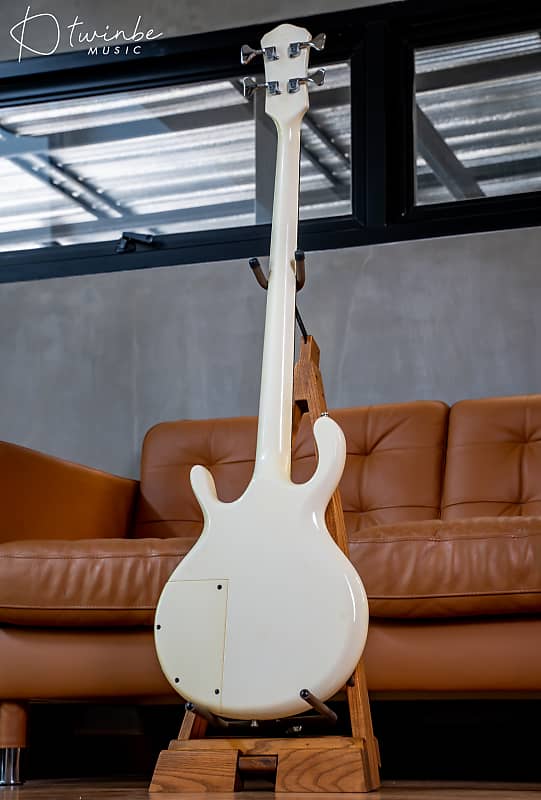 Pedulla MVP Buzz Bass 1986 - Aged White | Reverb