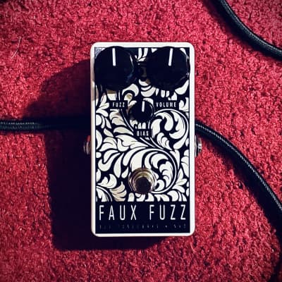 Faux Fuzz - BC108 Silicon Dallas Arbiter Fuzz Face Circuit | Reverb