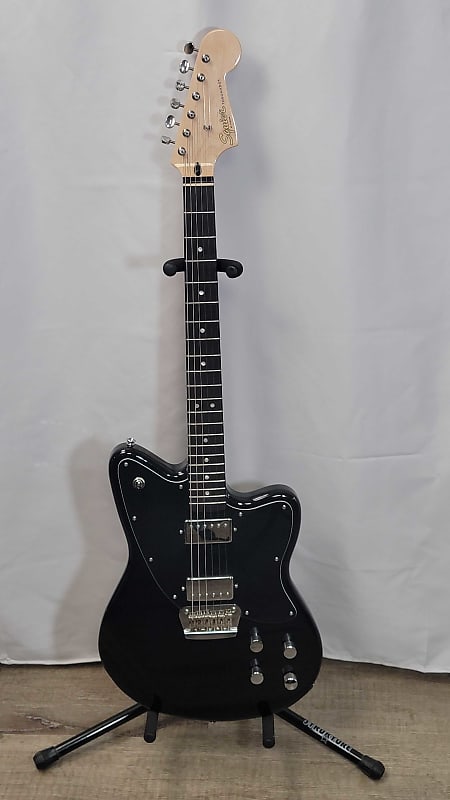 Squier Toronado Electric Guitar Black | Reverb