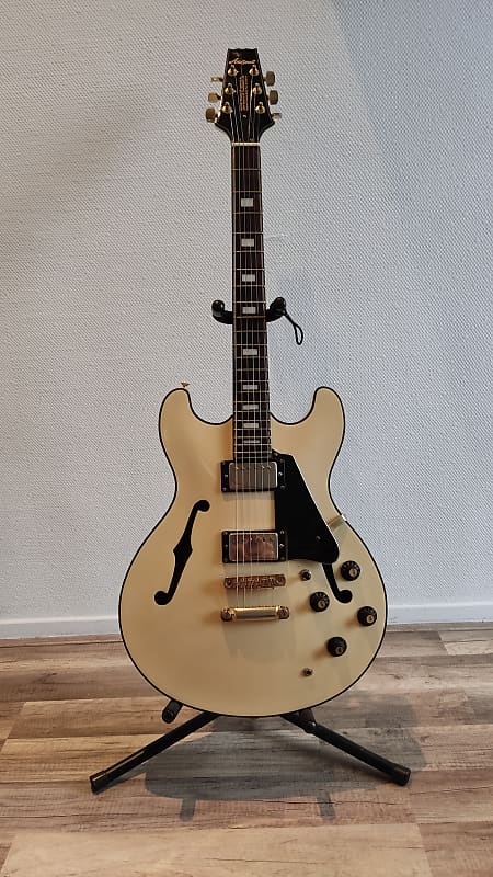 1991 Aria Pro-II TA-60 in Pearl White Finish | Reverb