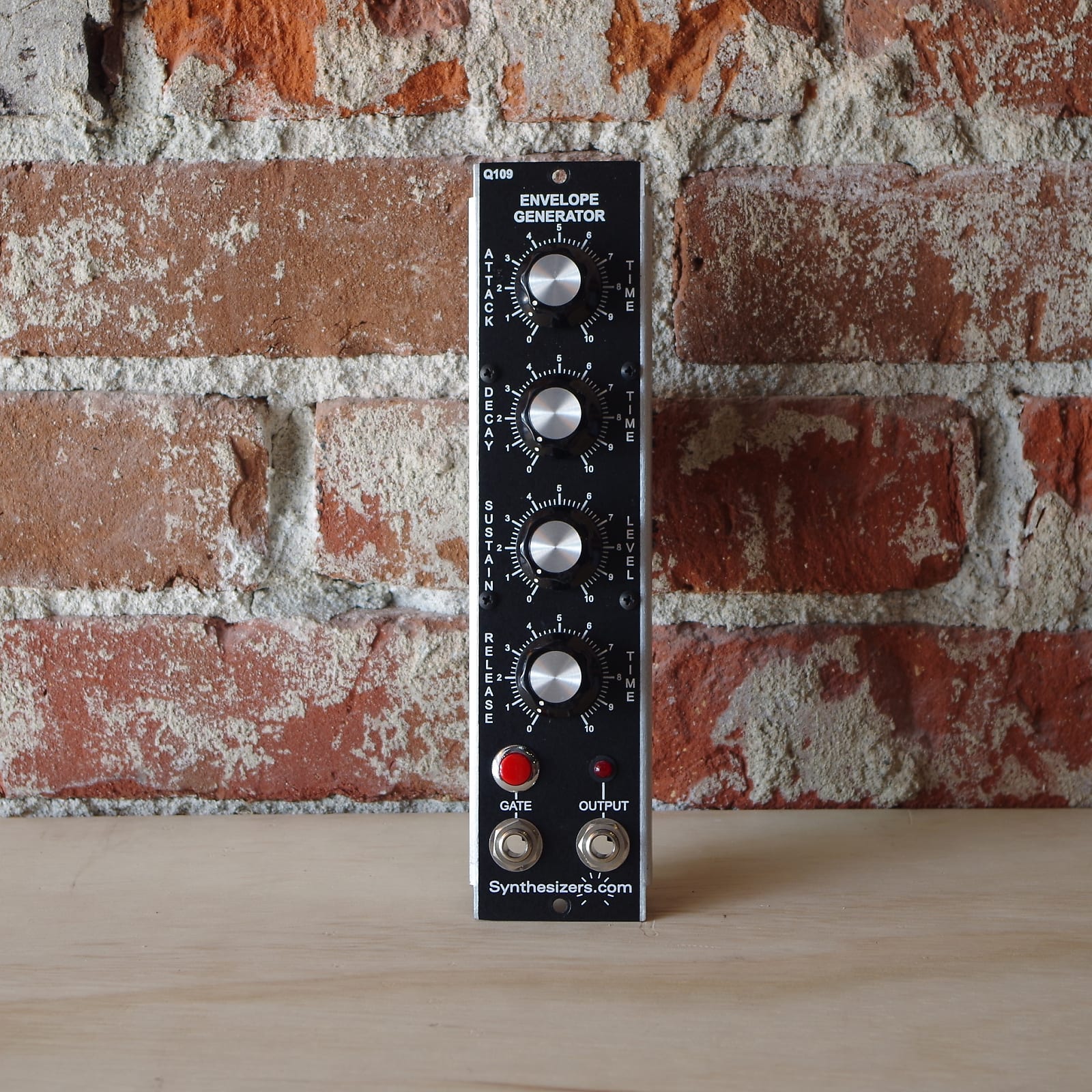 Synthesizers.com Q109 Envelope Generator Module | Reverb