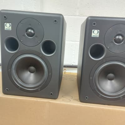 QUESTED S7R STUDIO MONITOR (PAIR) NEW | Reverb UK
