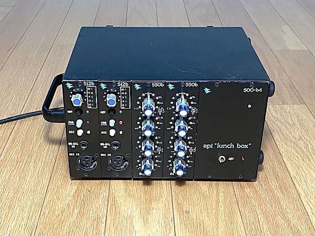 API 500-b4 Lunch Box w/ 2- 512b Mic Pre's & 2- 550b E.Q.'s | Reverb