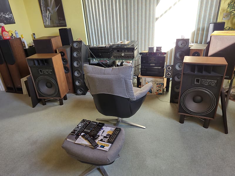 Realistic MACH One | Reverb