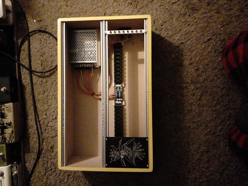 Ikocase 6U Powered Skiff 88hp x2 eurorack case 2022 - Light | Reverb