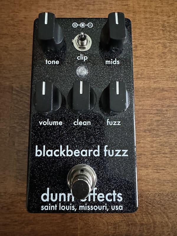 Dunn Effects Blackbeard Fuzz - Black Sparkle | Reverb