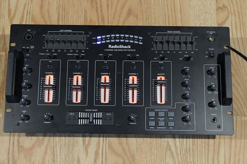 RadioShack 4-channel mixer with sound effects | Reverb