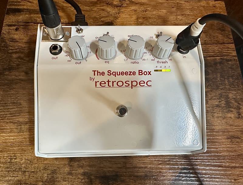 Retrospec The Squeezebox Tube Optical Compressor Preamp — | Reverb