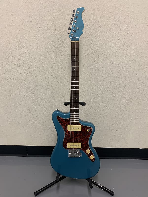 2010 AXL Marquee MJZ in Lake Placid Blue! Includes a Black | Reverb