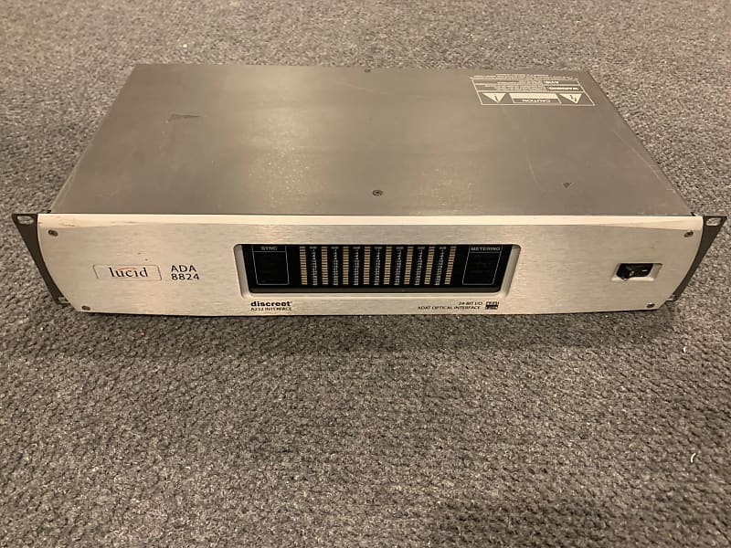 8-channel 24bit/48khz A/D-D/A / ADAT Converter with Cables | Reverb