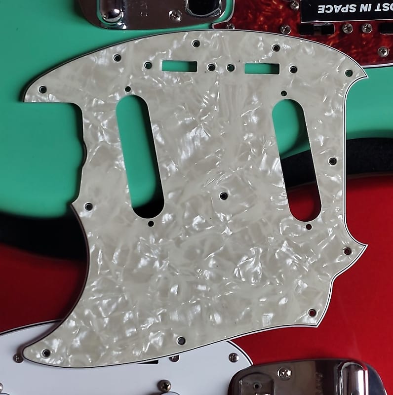 Lefty Fender mustang pickguard MIJ White pearlroid | Reverb