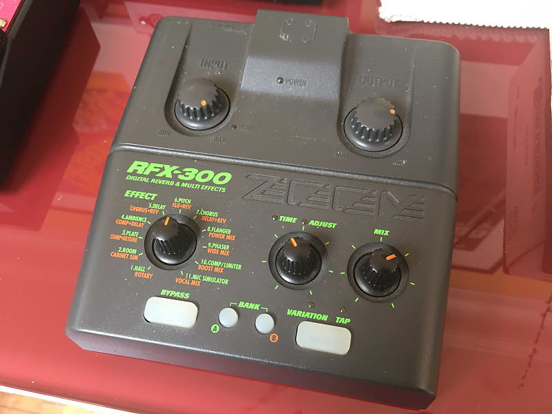 Zoom RFX-300 digital reverb and multi effect | Reverb