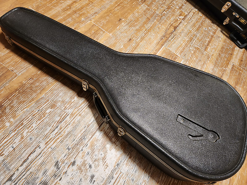 Ovation Case #2 | Reverb
