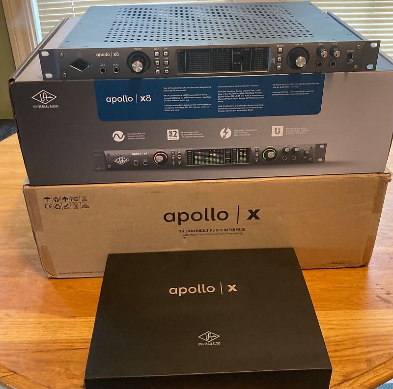 Universal Audio Apollo x8 Thunderbolt 3 Interface w/ 38 UAD | Reverb