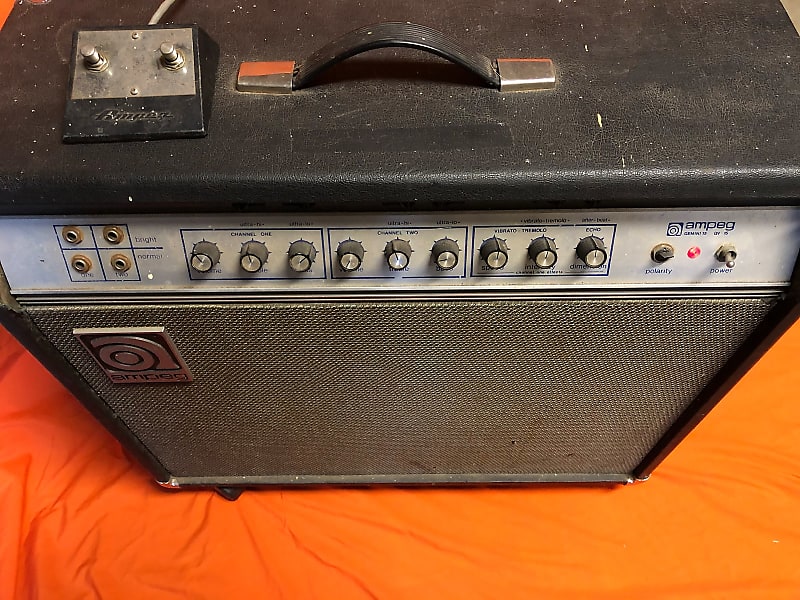 1969 Ampeg Gemini GV-15 1x15 Tube Combo | Reverb