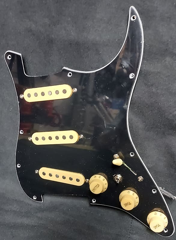Rock'n R Guitars Loaded "SRV Look" SSS Pickguard W/GM FP | Reverb