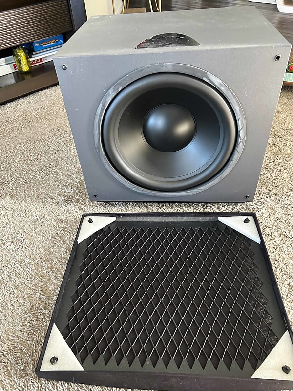 Jamo D600 Subwoofer – THX-Certified Bass Power | Reverb