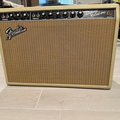 Fender '65 Deluxe Reverb Limited Edition 22-Watt 1x12 Guitar | Reverb