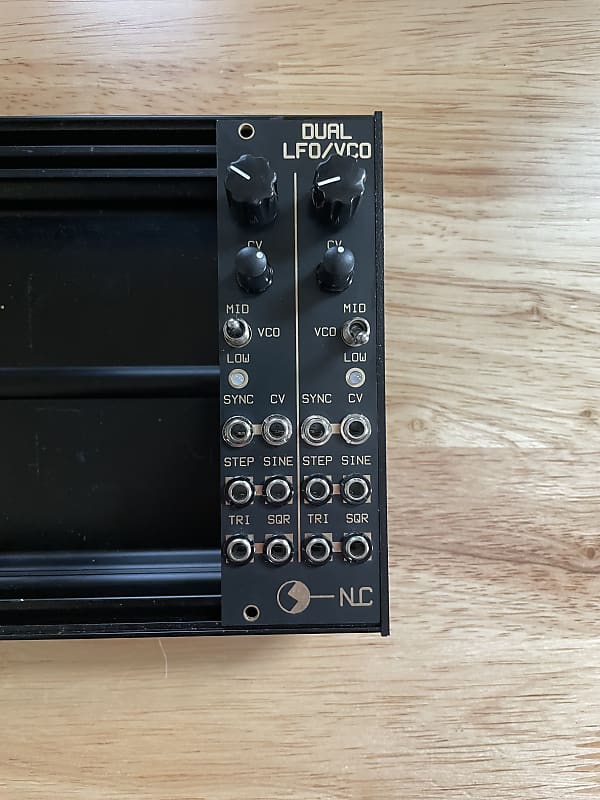 Nonlinearcircuits Dual LFO/VCO 2023 - Black | Reverb