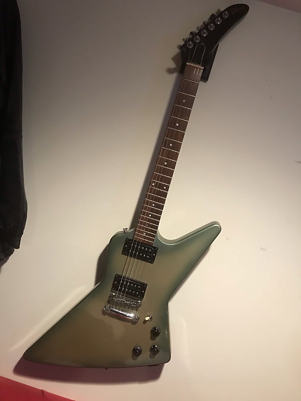 Gibson Explorer 1984 Green Burst | Reverb