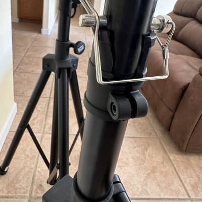 Carvin Audio’s RX1200L 12 channel 1600w Powered Mixer PA | Reverb