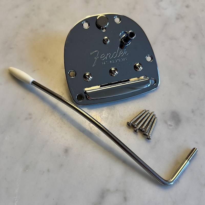 Fender Vintera '60s Jazzmaster Locking Tremolo | Reverb Canada