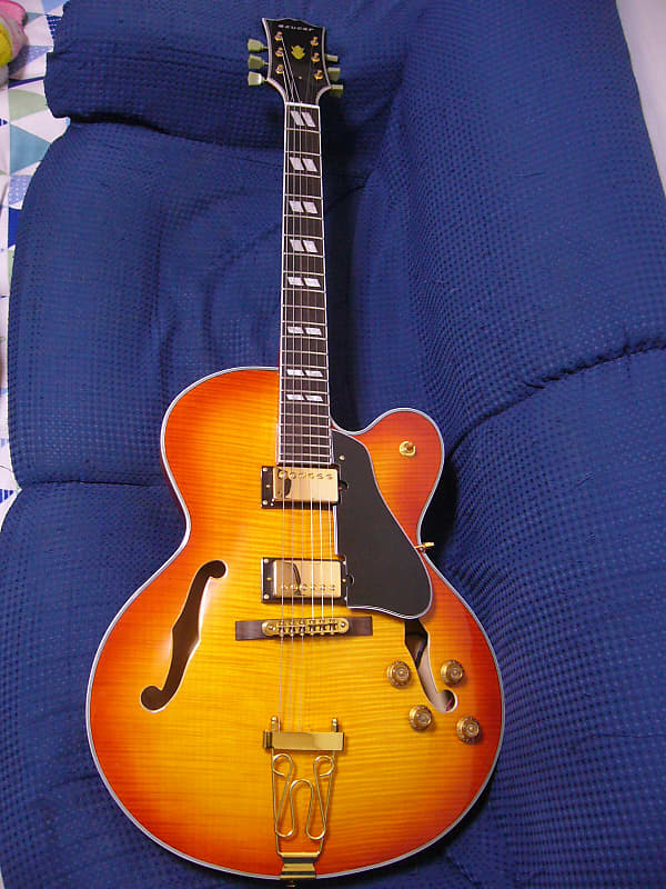 azucar AZ-350TD regular scale 2019 red sunburst | Reverb UK