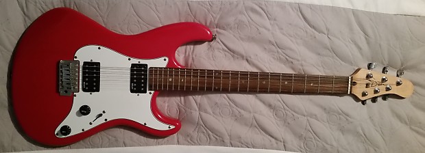 Dean Strat Style Guitar double humbuckers in Red with padded | Reverb