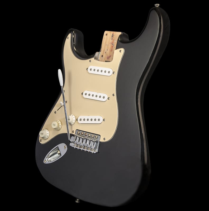 Fender Squier LEFT-HANDED Standard Stratocaster Body | Reverb