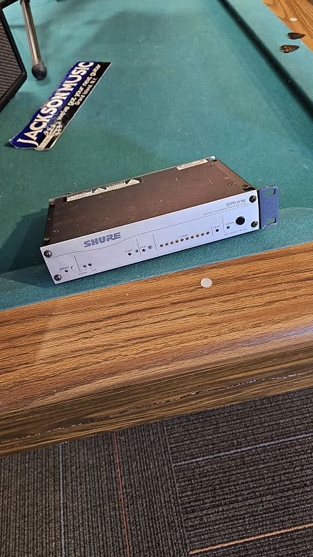 Shure DFR11 EQ Digital EQ Feedback Reducer | Reverb