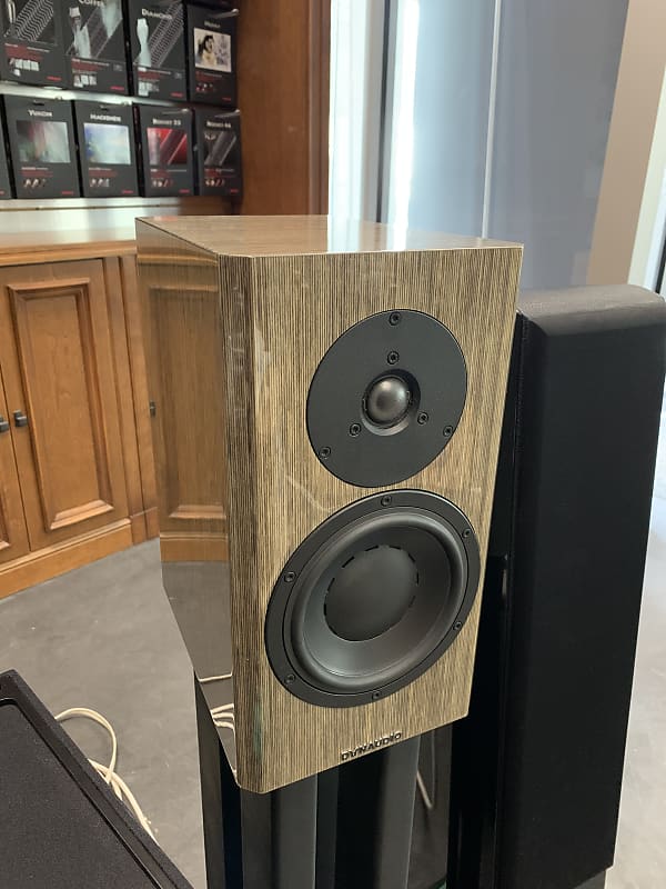 Dynaudio Special Forty Bookshelf Speakers | Reverb Canada
