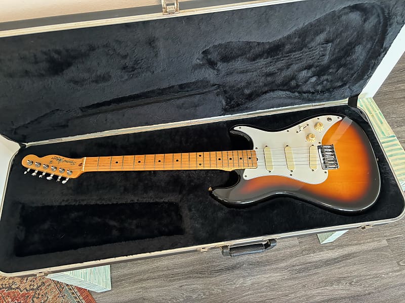 Fender Squire Bullet 1 1982/3 W/Case | Reverb