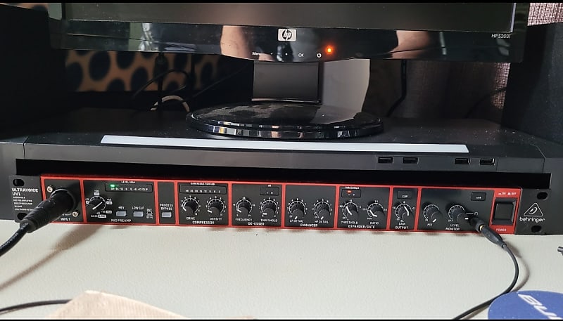 behringer Uv1 | Reverb