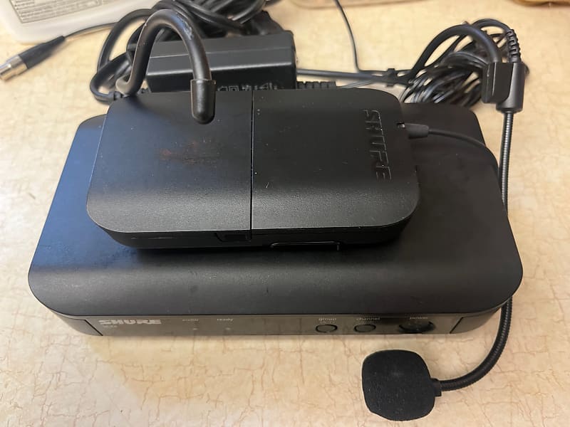 Shure BLX14/PG31 Wireless Headset System H8 518-542MHz | Reverb