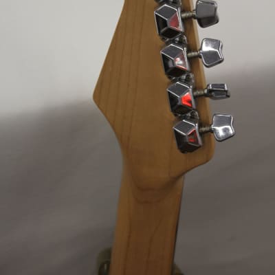 Peavey Raptor-1 International Series Electric Guitar, Black | Reverb