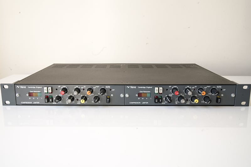 Neve VR Classic Console dynamics section Compressor / Limiter | Reverb