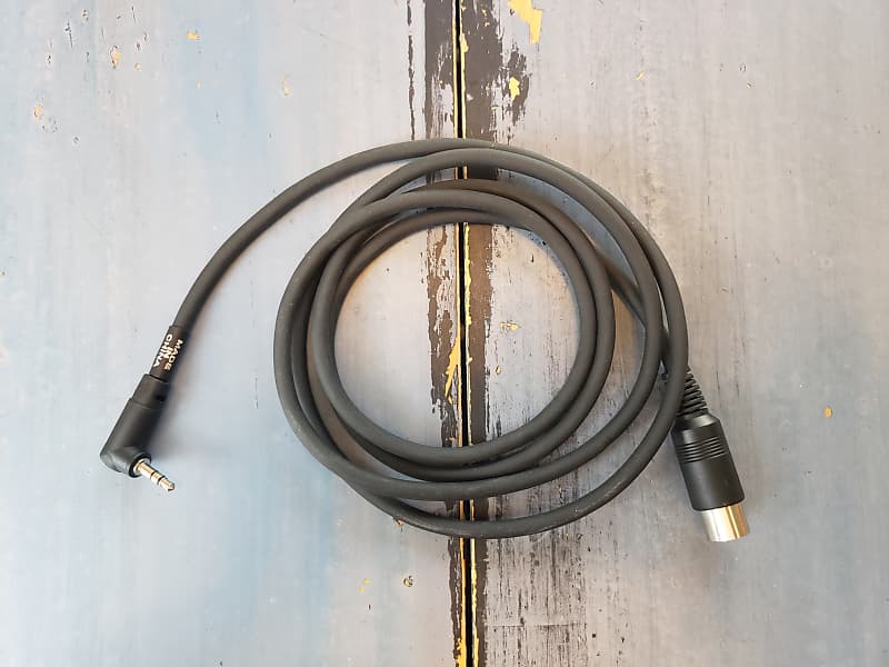 Boss BMIDI-5-35 - Type A 1.5m MIDI to 3.5mm TRS Cable - 5 | Reverb