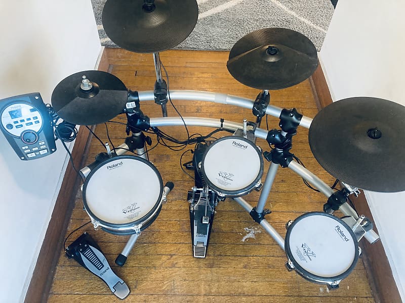 Roland TD-11 Electronic Drum Kit | Reverb