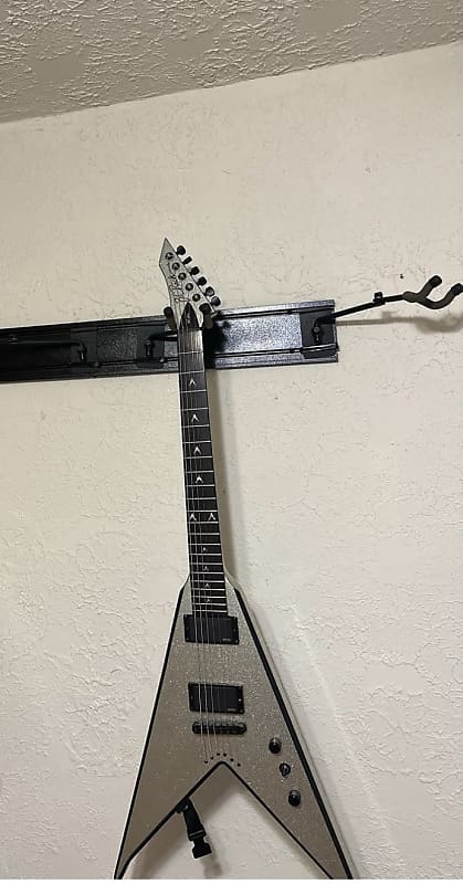 Matt Tuck prototype B.C. Rich MTJRV - Silver Sparkle | Reverb