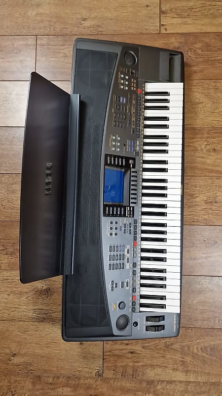YAMAHA PSR8000 PORTATONE 61 KEY KEYBOARD + POWER SUPPLY | Reverb UK