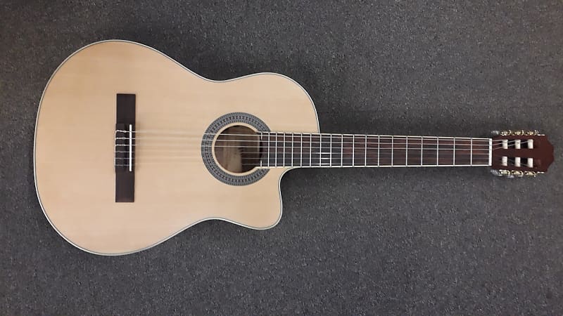 Countryman C44-CE electro acoustic full size nylon string | Reverb