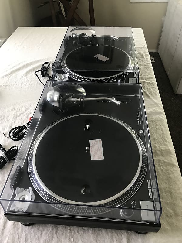 Technics 1210 Mk2 Turntable | Reverb