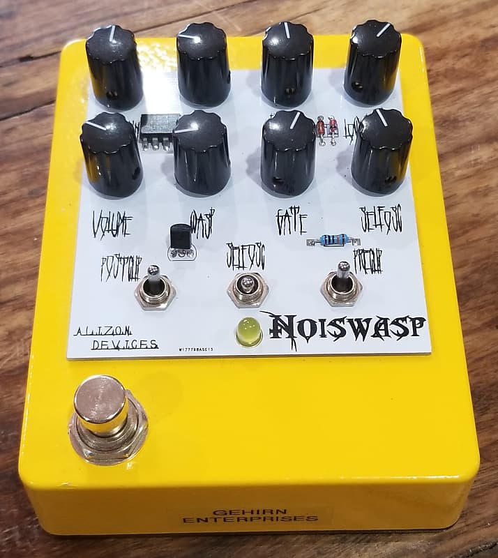 Alizon Devices Noiswasp Fuzz + Noisemaker | Reverb