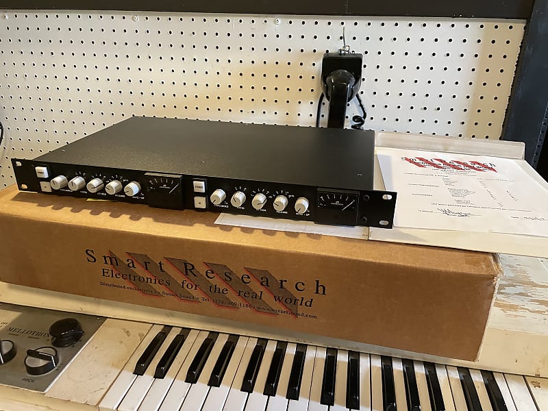 Smart Research C1 like new w original box and manual c2 buss | Reverb