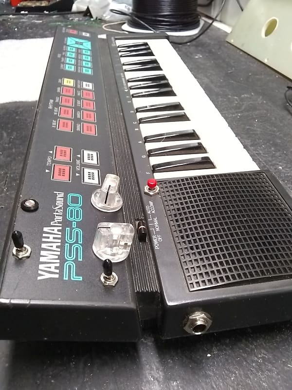 Circuit Bent Yamaha PSS-80 Keyboard | Reverb