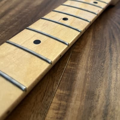 Fender Maple Neck 2021 - Polyurethane gloss/satin | Reverb
