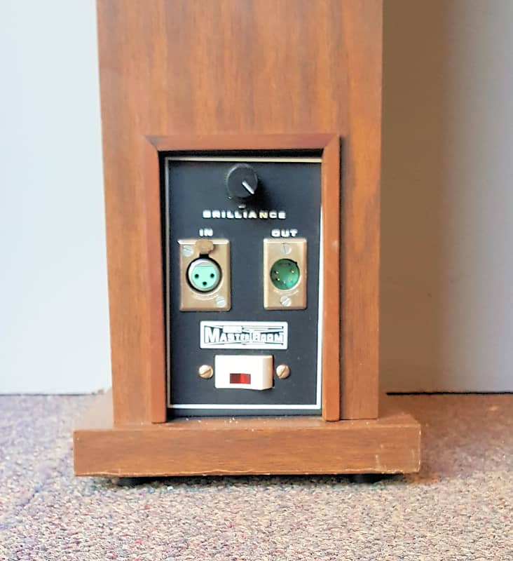 Mic Mix Master Room MR3 Spring Reverb 1970's Wooden Finish | Reverb