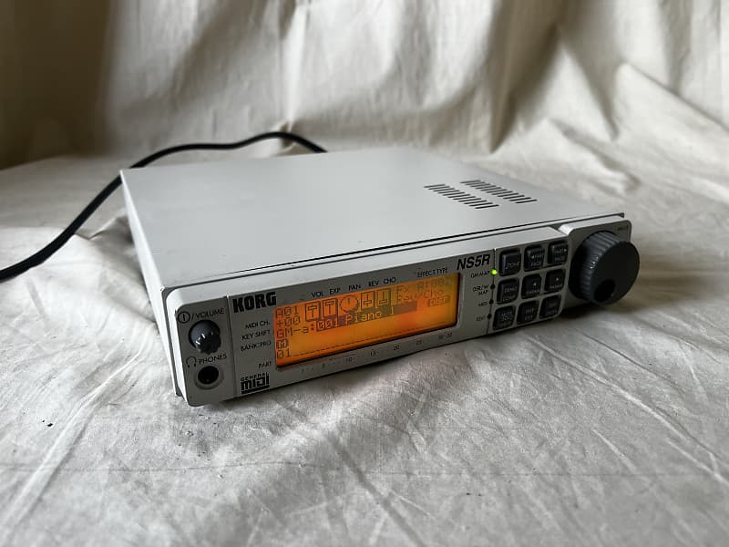 KORG NS5R AI2 Synthesis Module Midi | Reverb