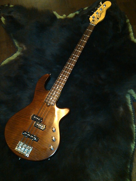 Godin Freeway 4 Natural | Reverb